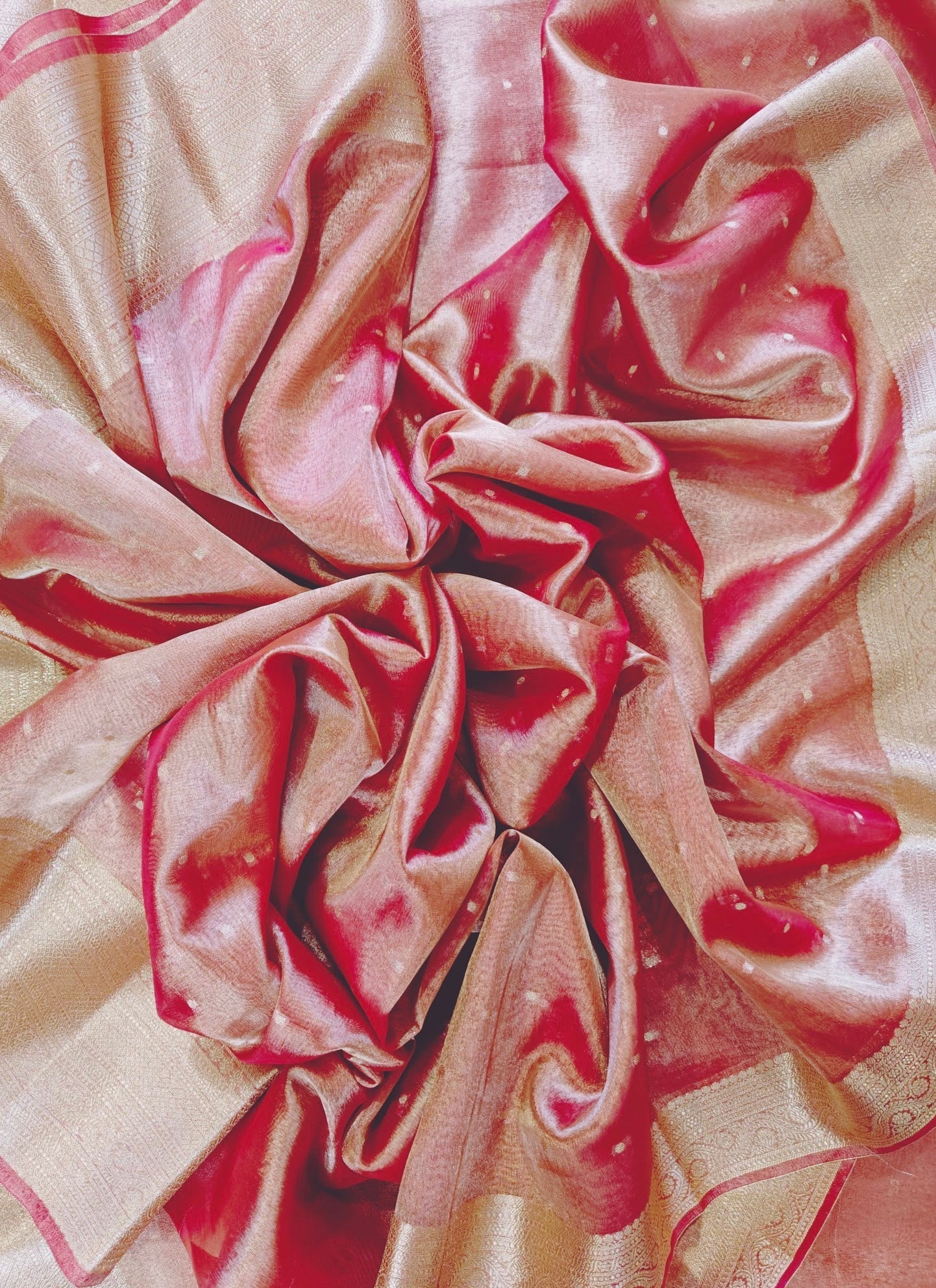Tissue Banarasi Sarees: Styling and Draping Guide| Silkensaga Banarasi ...